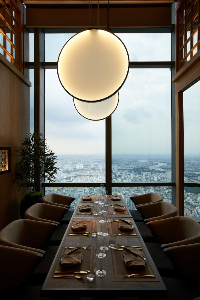 Vincom Landmark 81 | Nhà hàng Tenku | Japanese Kaiseki & Bar